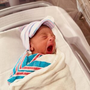 JASON WEAVER CELEBRATES THE ARRIVAL OF HIS SON WITH A SWEET ‘LION KING’ NOD